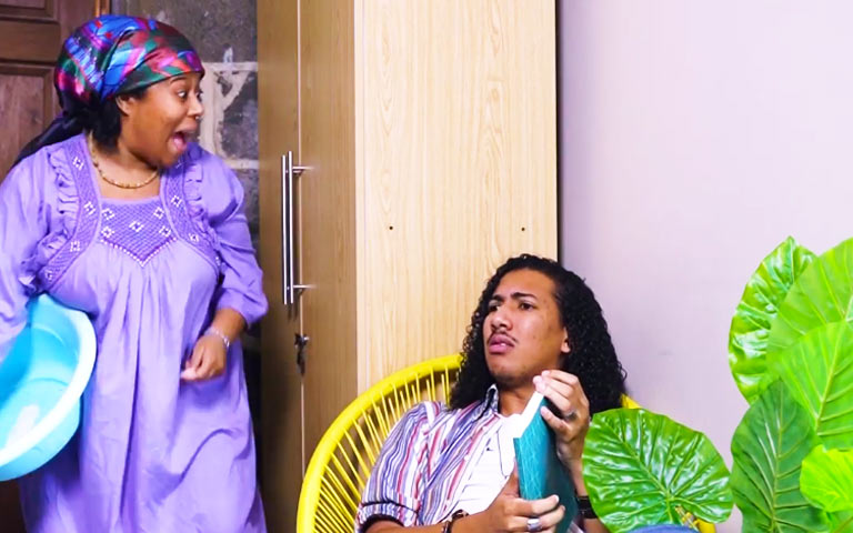 Lydia None ou l'art du divertissement | Otayo.com